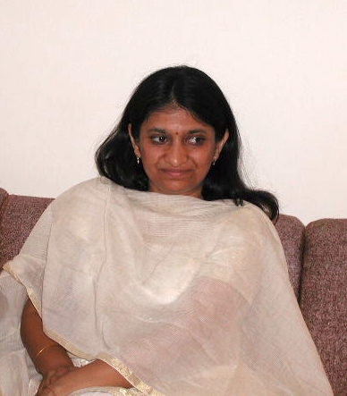 Tanuja Limaye - Sri Sri School of Yoga